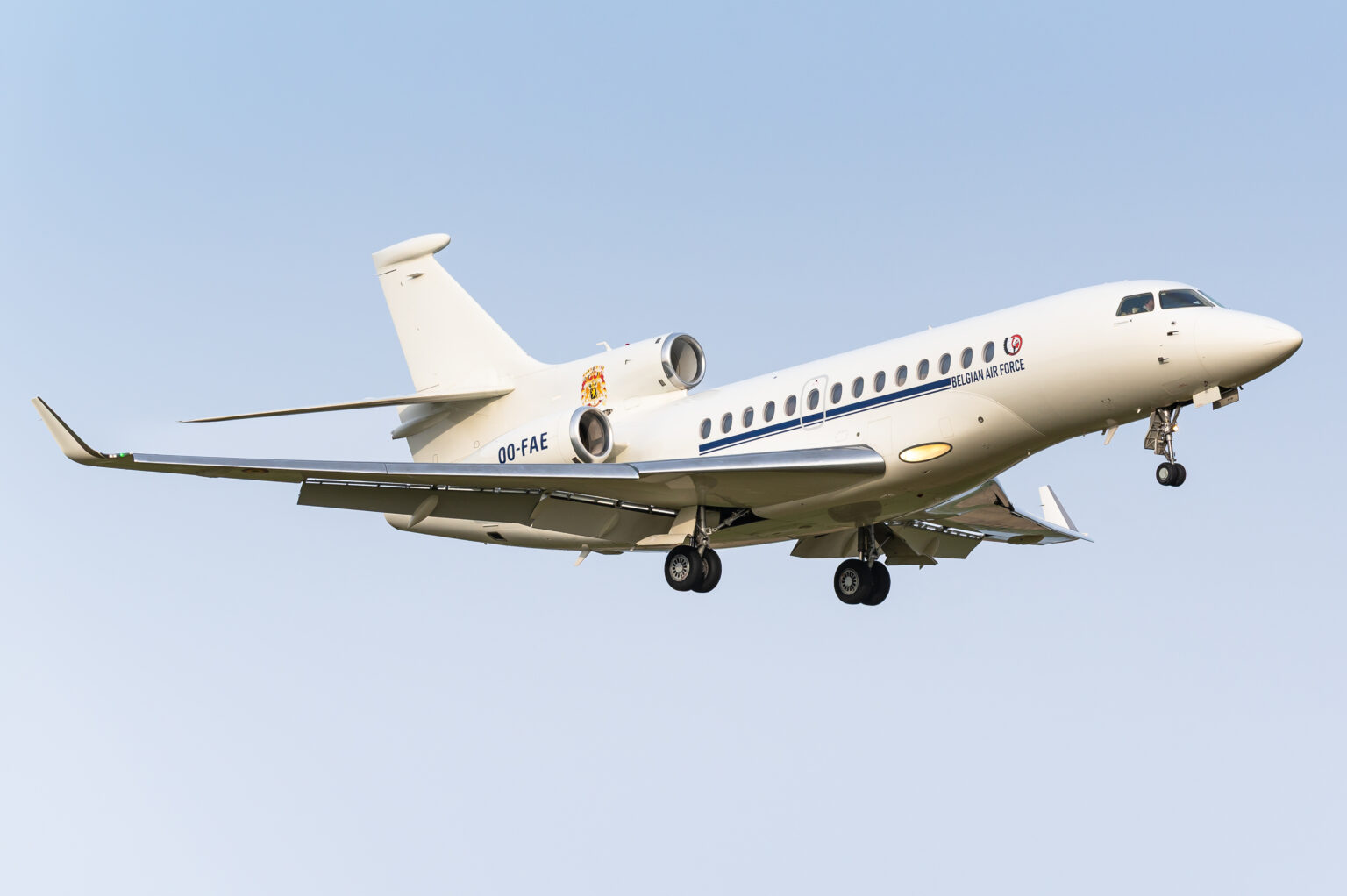Le Dassault Falcon 7X exposé en statique : vitrine du transport ...